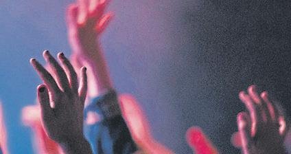 ‘Lift up your hands’: it is Biblical, you know… | Evangelicals Now