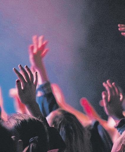 ‘Lift up your hands’: it is Biblical, you know… | Evangelicals Now