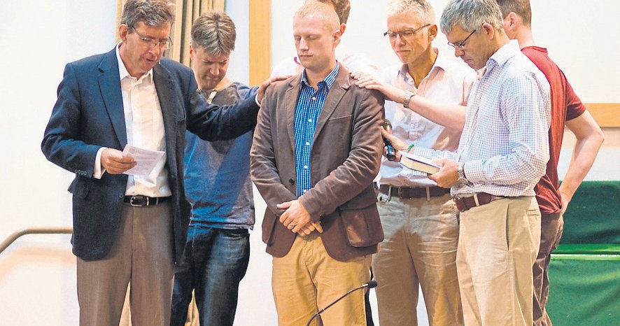 Hands on in Cambridge | Evangelicals Now